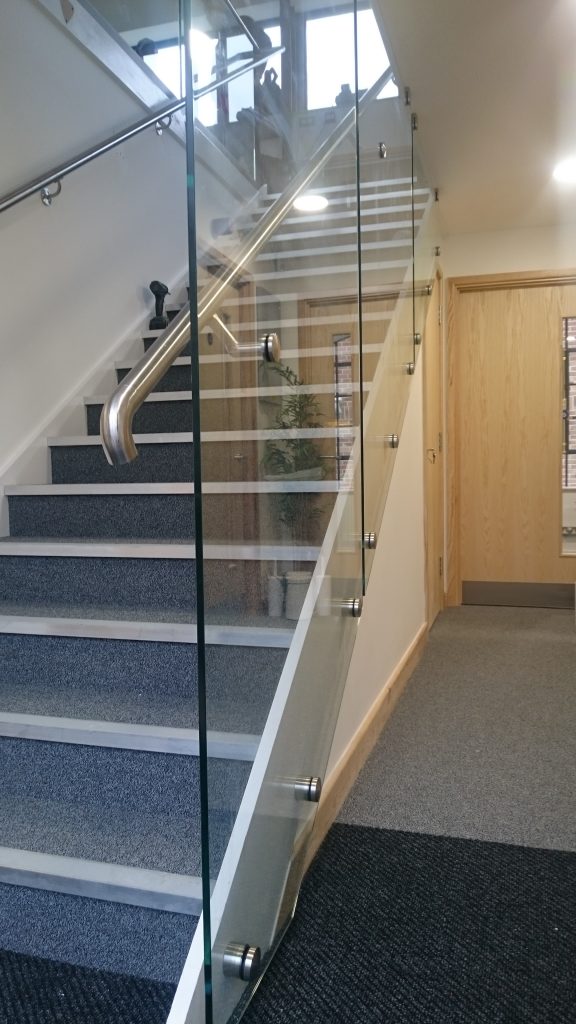 Side fixed glass on stair stringer – full size to ceiling and handrail ...